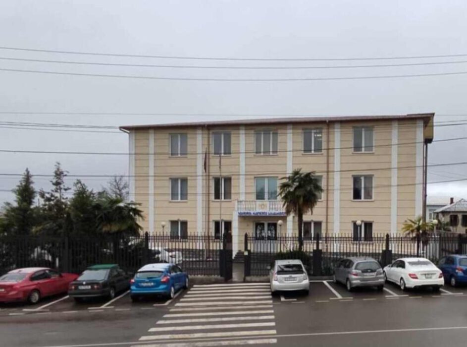 ზუგდიდის სასამართლომ ნარკორეალიზატორი დამნაშავედ ცნო - ზუგდიდელები